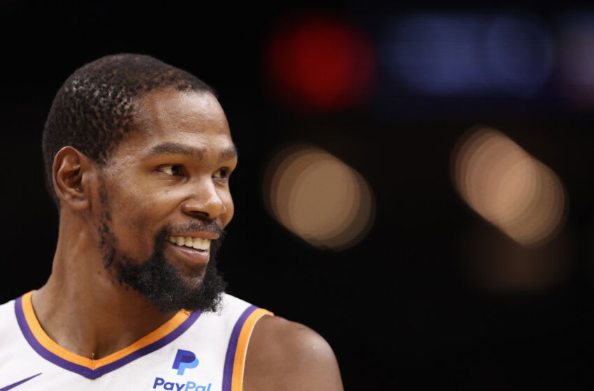 Is Kevin Durant playing for the Phoenix Suns tonight?