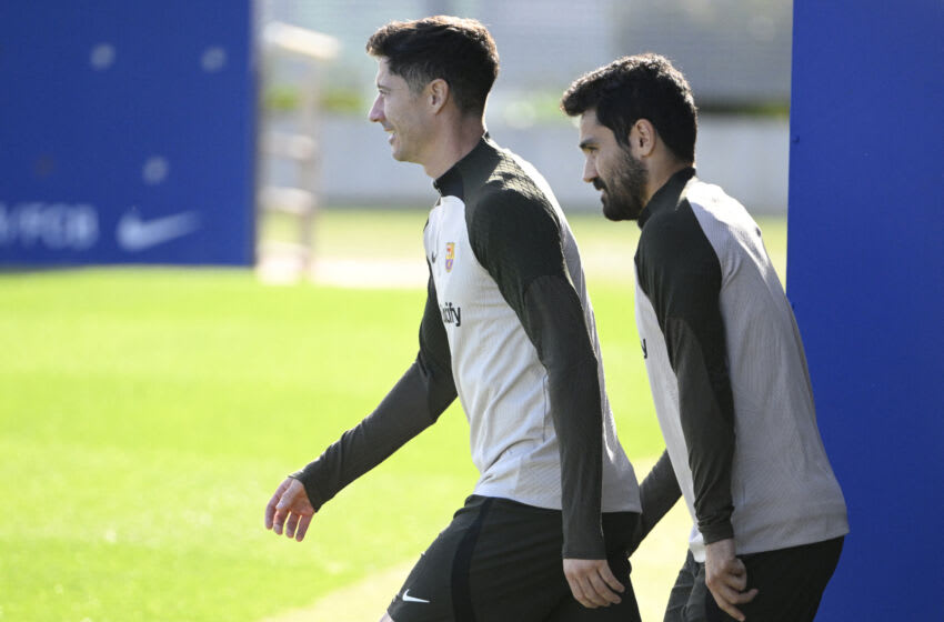 Barcelona hoping to count on some of its inured players for El Clasico