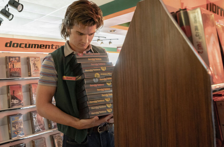 All the Stranger Things books (Read the Stranger Things prequels!)