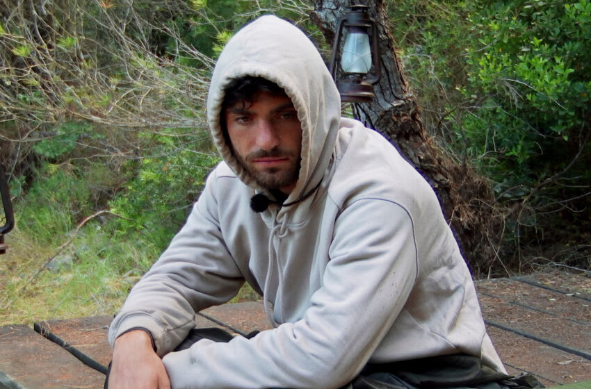 Surviving Paradise star Justin Asada age, height, relationship status ...