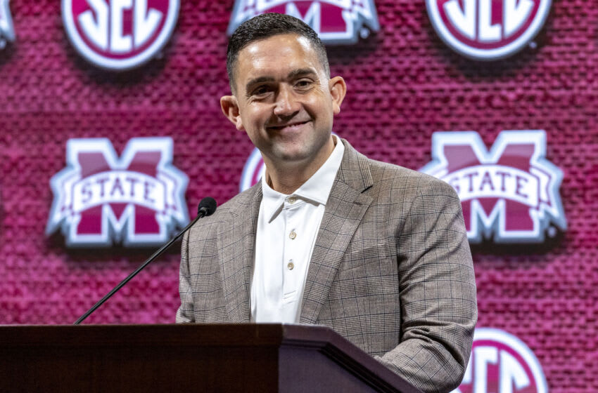 Sam Purcell elated about opportunity to coach Jessika Carter in 2023-2024