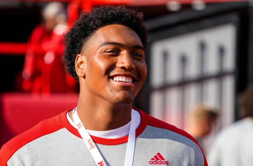 Texas football gets immediate impact starter in 5-Star OT Brandon Baker