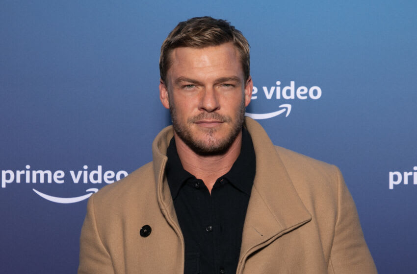 Alan Ritchson shares the sound of a happy dog (kind of)
