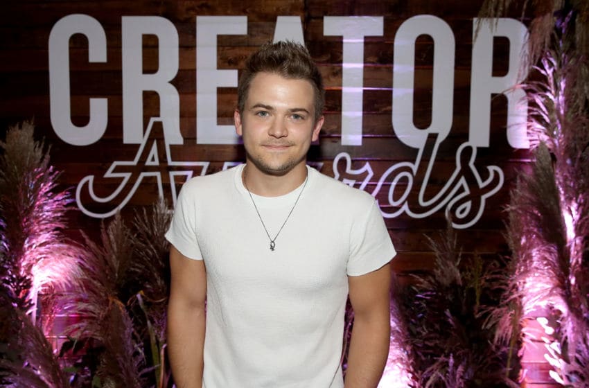 Hunter Hayes opens up about his two rescue dogs in new Sexiest Man ...