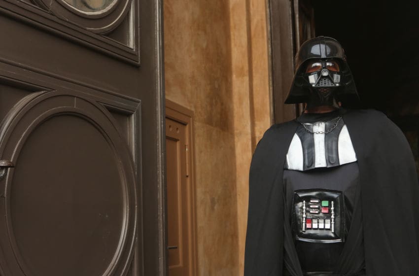 Did Grand Moff Tarkin know Anakin was Darth Vader?