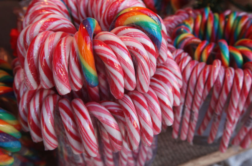 Is there a right way to eat a candy cane?