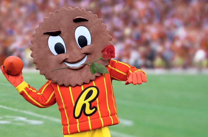 Reese’s University brings the Fighting Cuppies to the 133rd Rose Parade