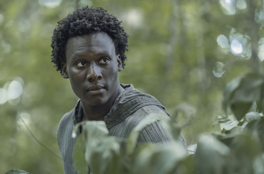 Does Elijah have an important story to tell on The Walking Dead?