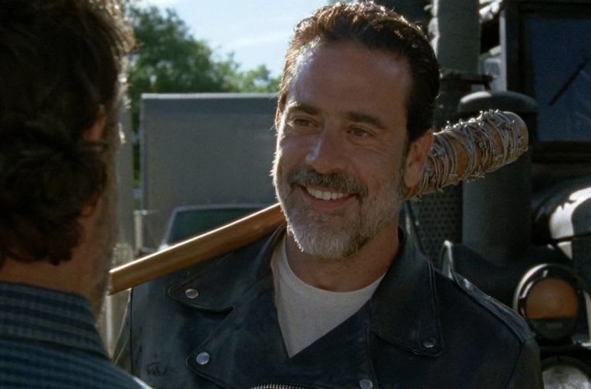 The Walking Dead’s Jeffrey Dean Morgan wins at MTV Awards