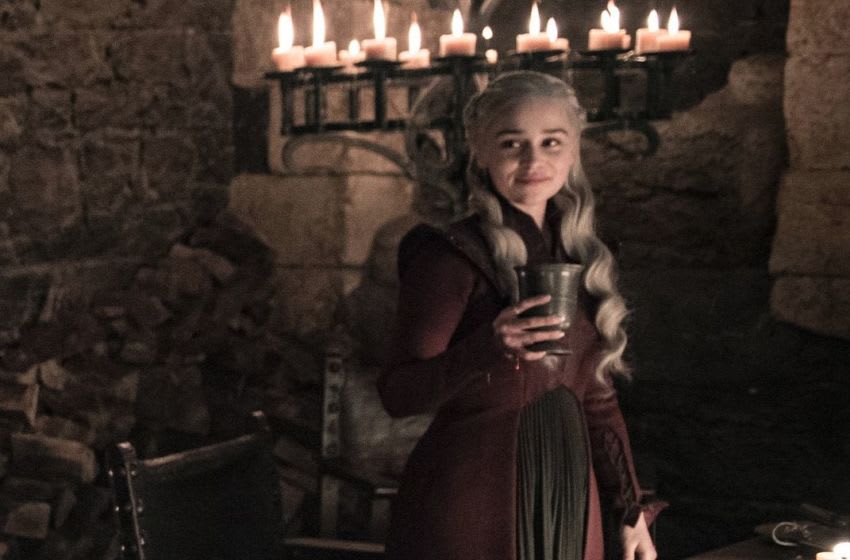 Emilia Clarke reads touching poem for healthcare workers, and other stuff